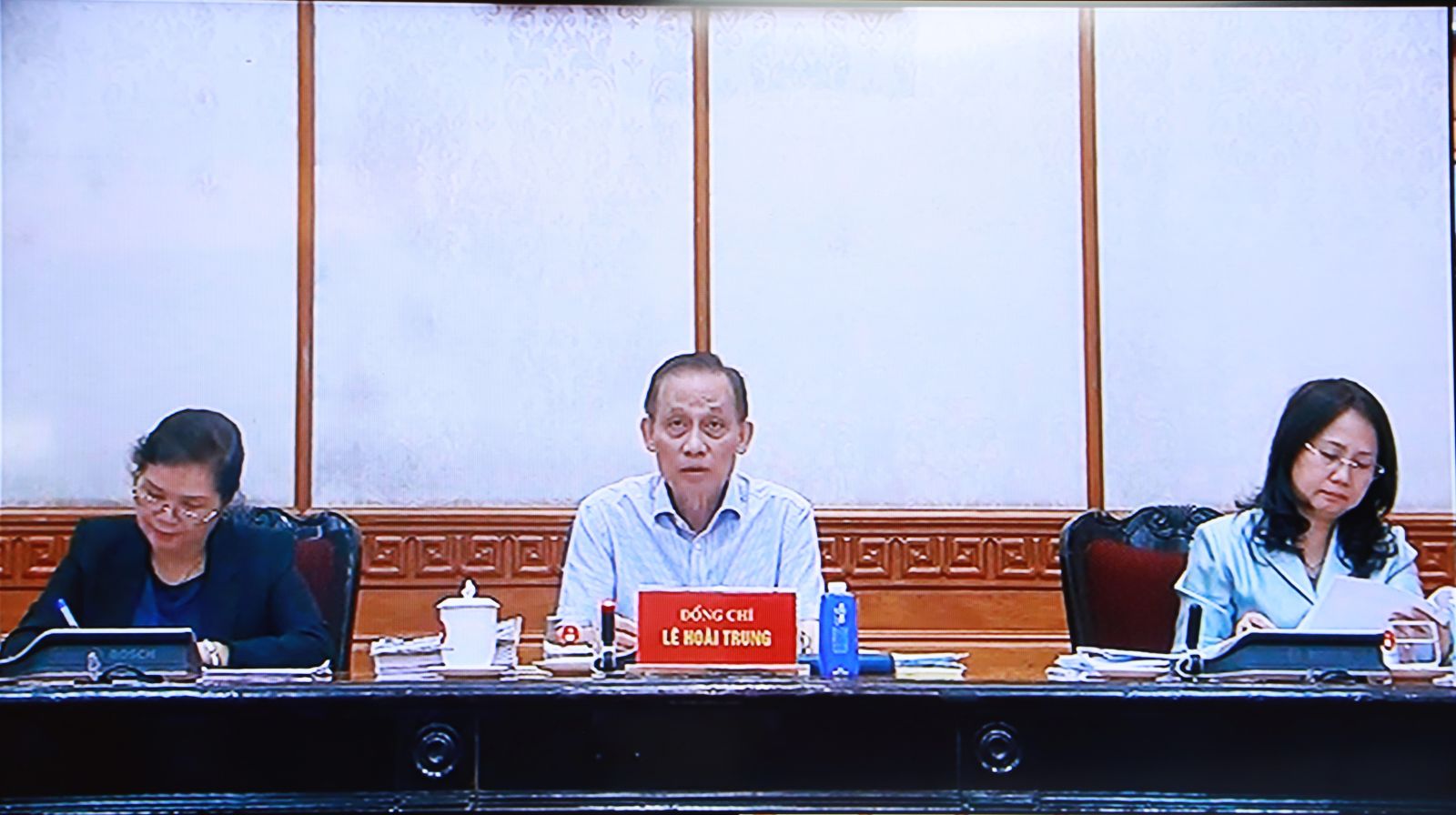 Đồng chí Lê Hoài Trung - Bí thư Trung ương Đảng, Chánh Văn phòng Trung ương Đảng làm việc với ...